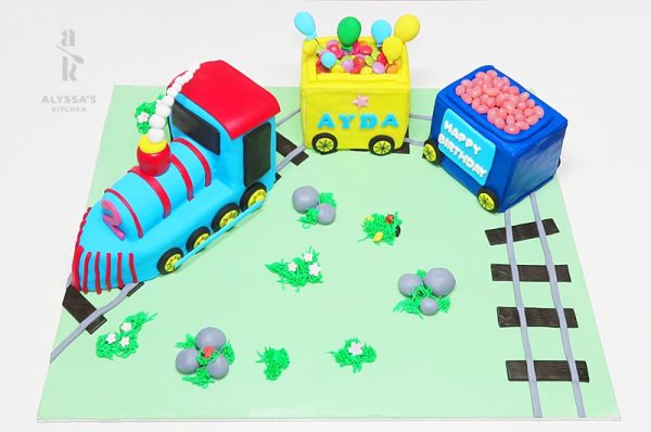 Kids Train Birthday Cake | Custom Cake by Alyssa's Kitchen